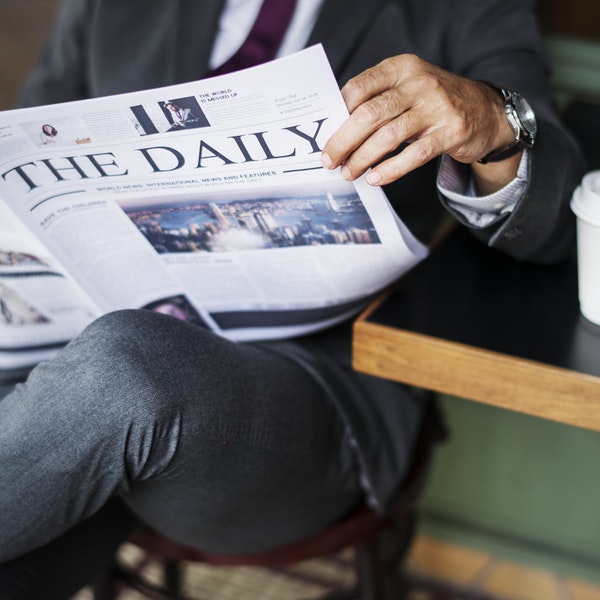 Read the Newspaper to Improve Your Spoken English - Blog | EnglishHelper